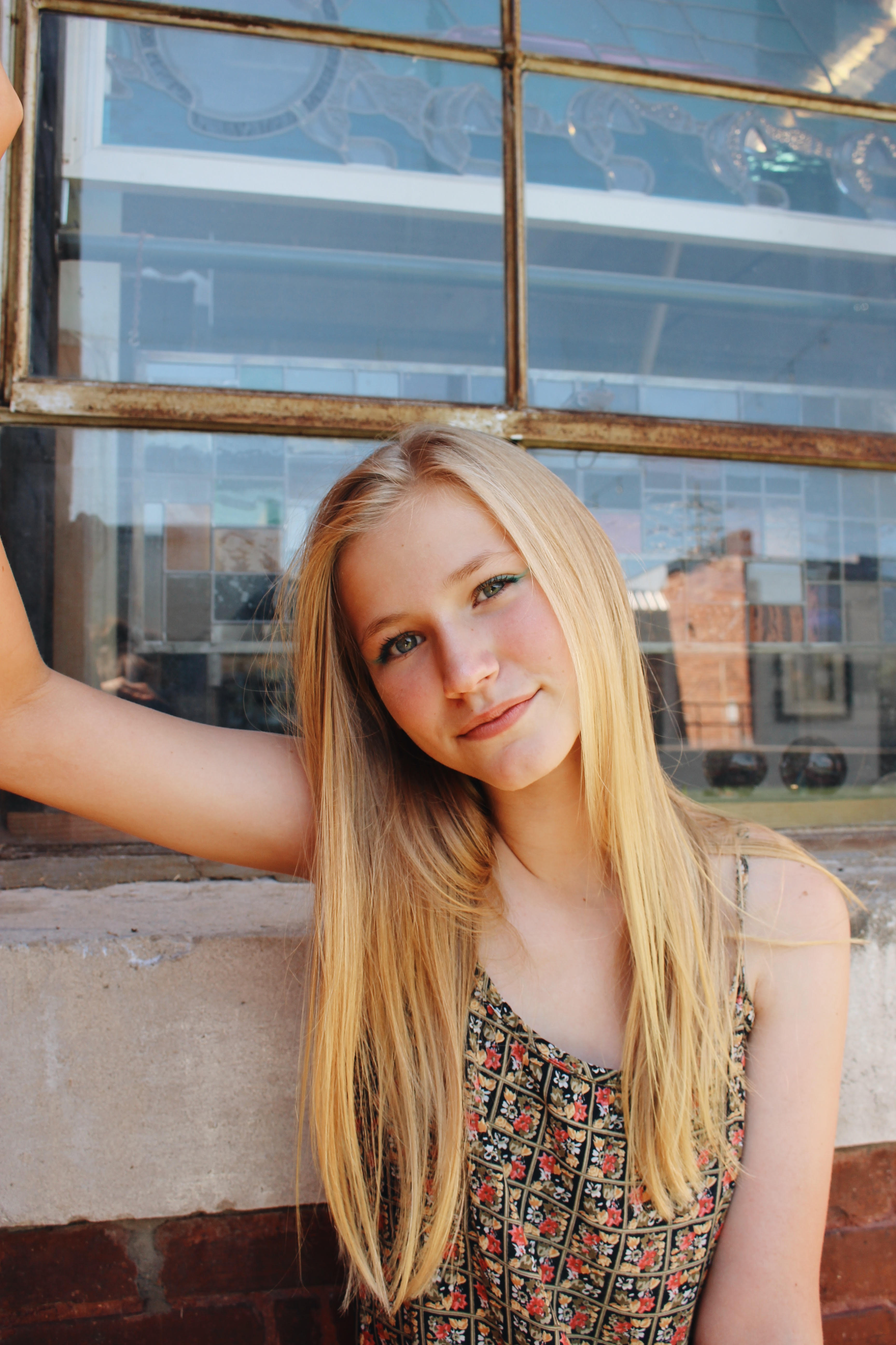 SOPHIA SKYE PETERSEN | Real People