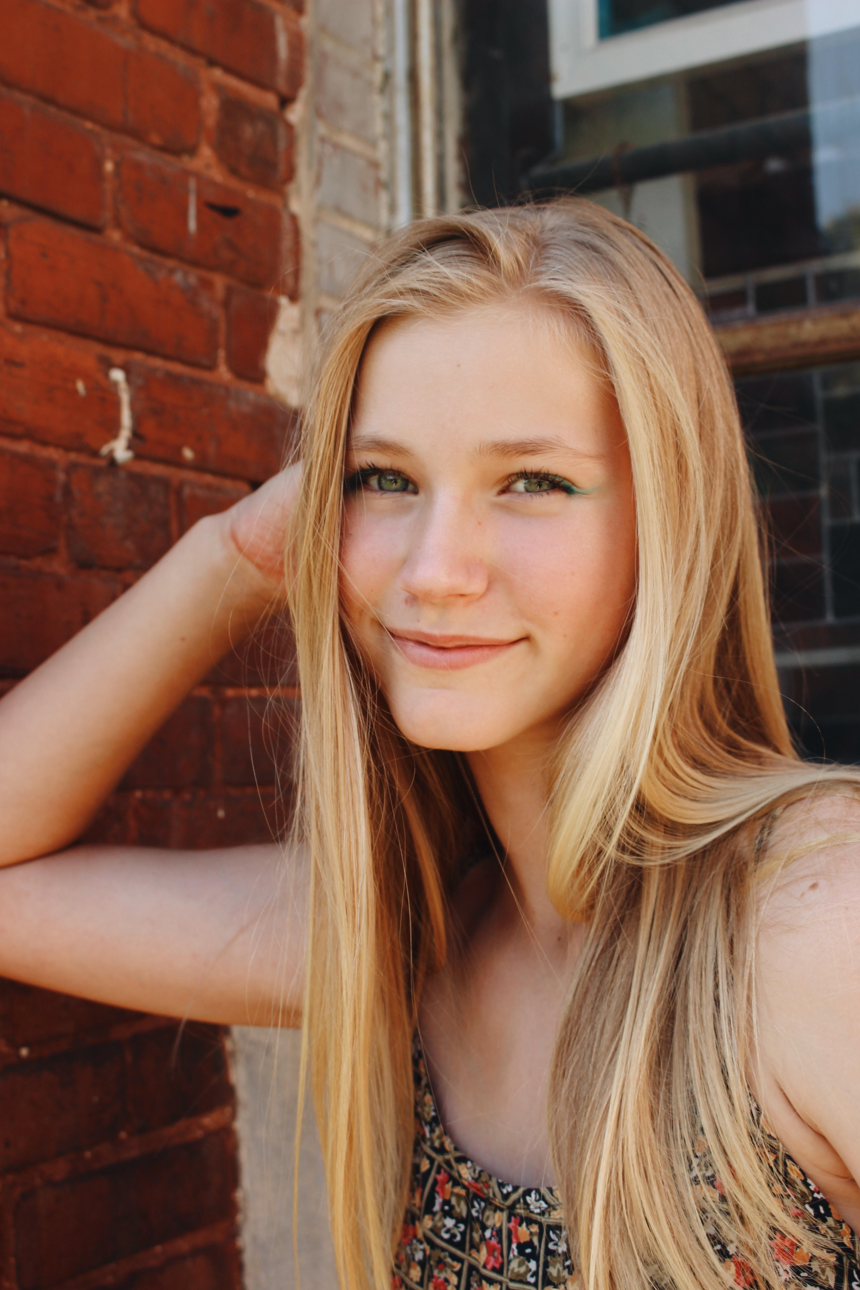 SOPHIA SKYE PETERSEN | Real People