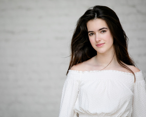 ANNA STEVENSON | Real People