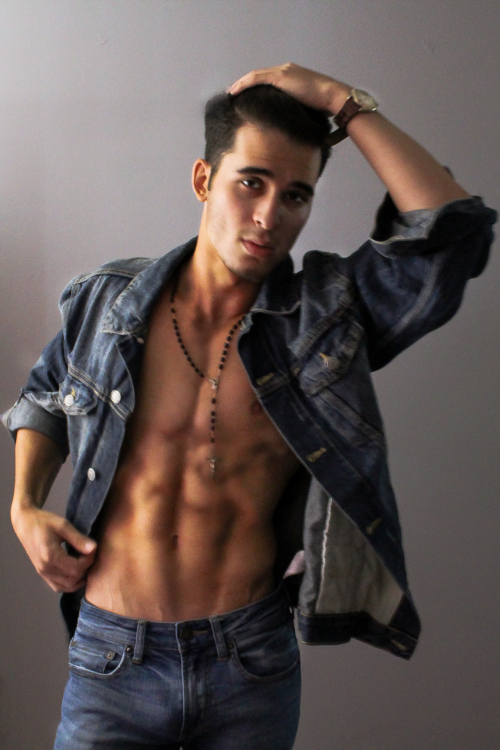 ZACH MILLER | Real People