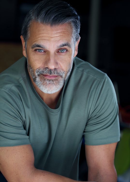 CHRIS FERNANDES | Real People