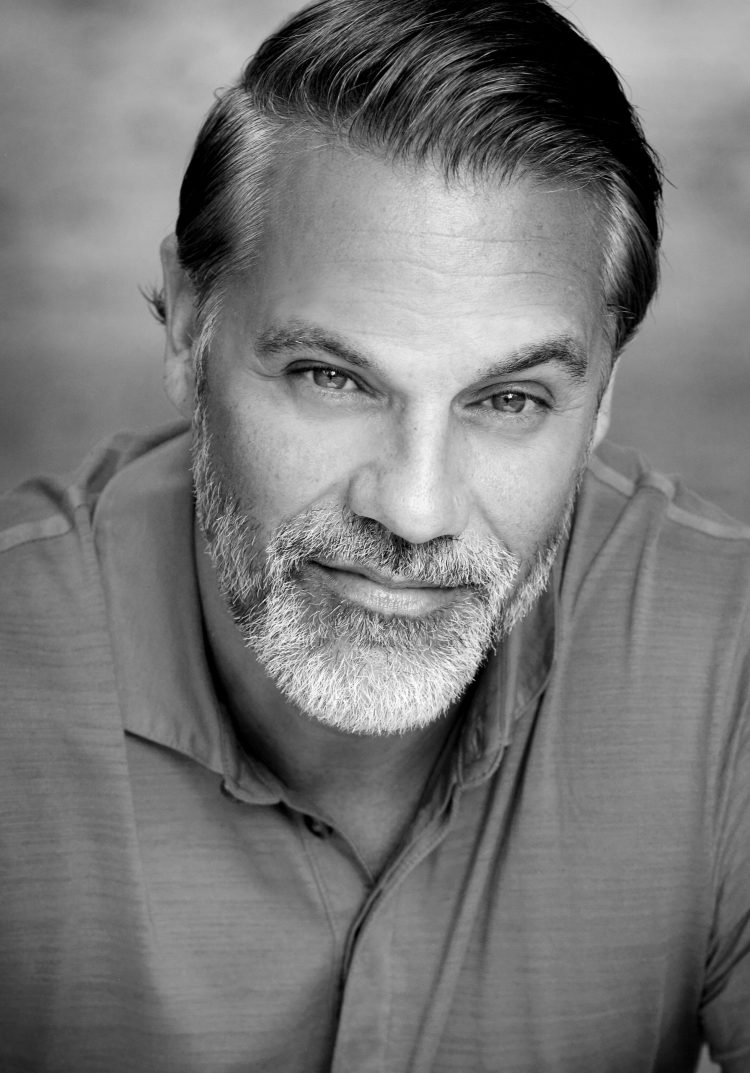 CHRIS FERNANDES | Real People