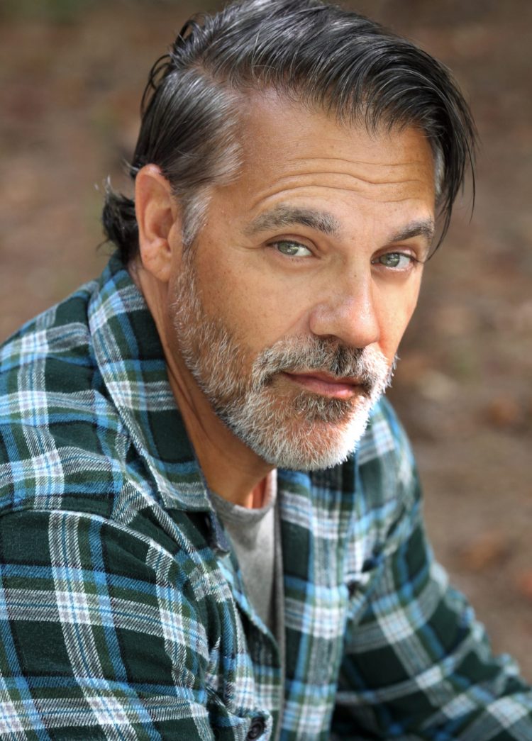 CHRIS FERNANDES | Real People