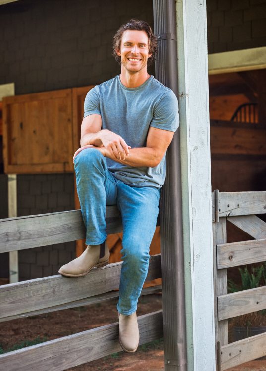 JOSHUA THOMPSON | Real People